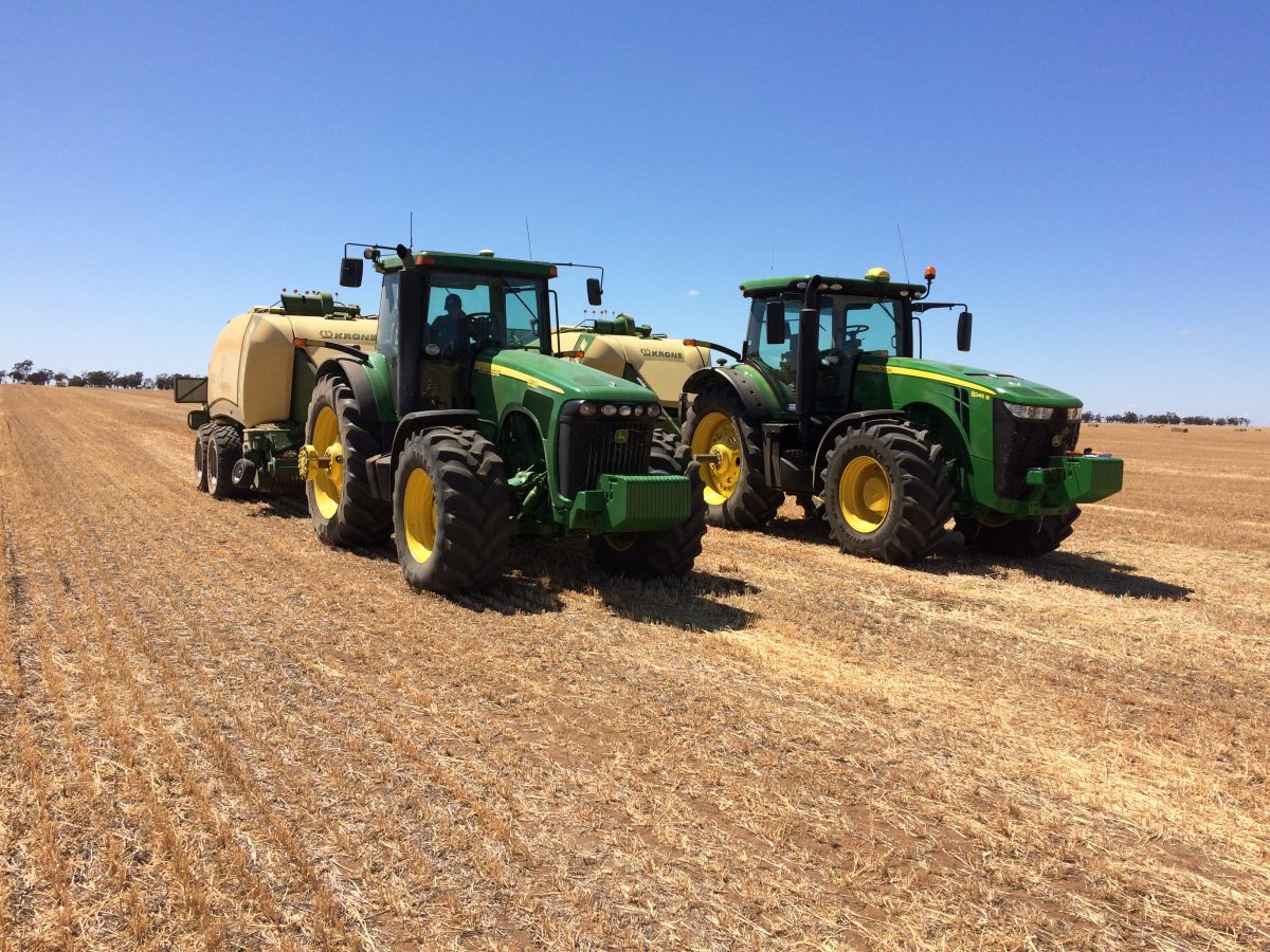 Hay Contracting & Sales - Bloomfield Hay & Transport